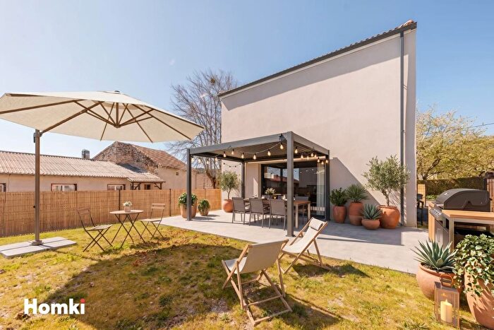 Maison à vendre - Châtel-Guyon - 4 pièces - 3 chambres