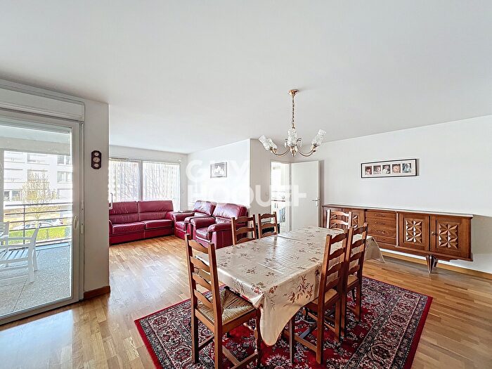 Appartement à vendre - Tinqueux - 5 pièces - 3 chambres