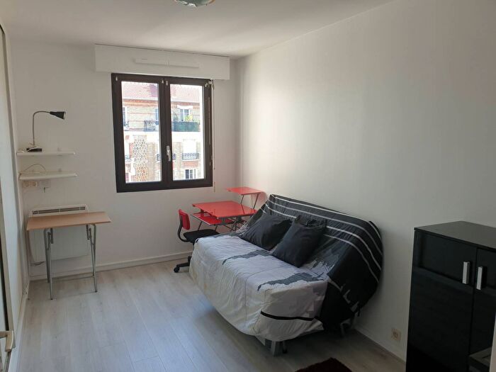 Appartement 1 pièce à louer à Courbevoie