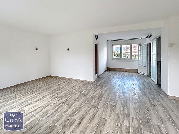 Appartement 4 pièces à vendre à Saint-Quentin, Europe, Rémicourt