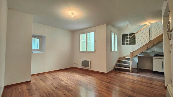 Appartement 1 pièce à louer à Rive Gauche, Aire-sur-l'Adour
