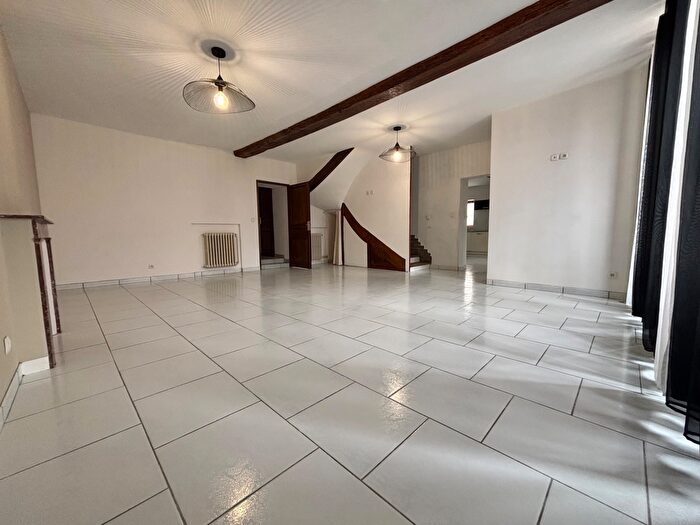 Patay : Maison 6 pièces à vendre