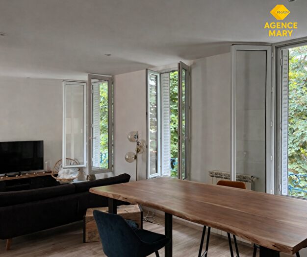 Appartement à vendre - Vichy - 4 pièces - 3 chambres