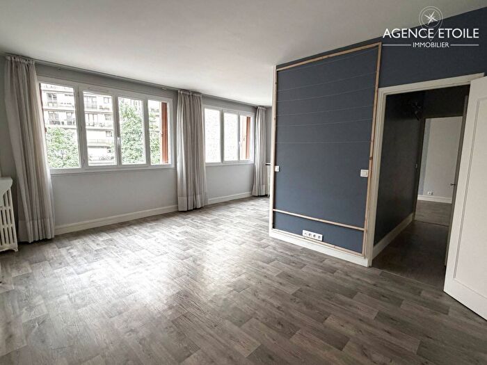 Paris 15ème arrondissement : Appartement 3 pièces à louer