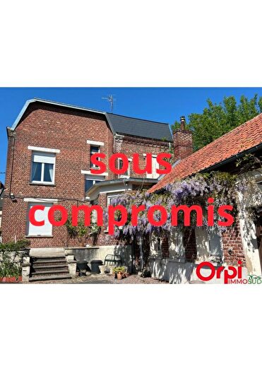 Maison à vendre - Ham - 5 pièces - 4 chambres