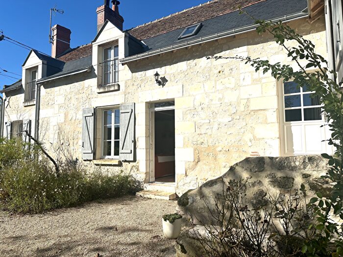 Bréhémont - Maison 6 pièces à vendre