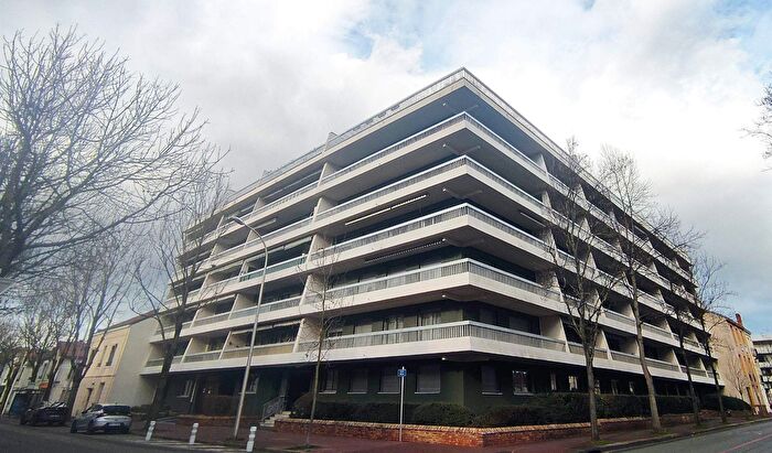 Appartement à vendre - Vichy, République - 3 pièces - 2 chambres