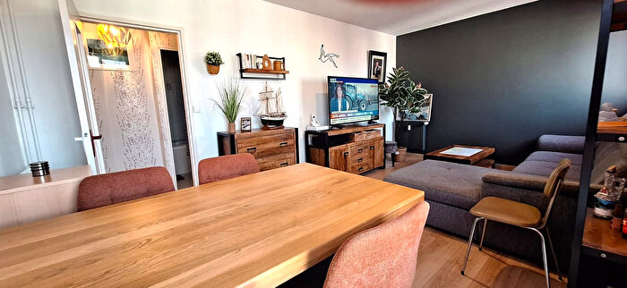 Appartement à vendre - Joué-lès-Tours, Le Lac, Beaulieu - 2 pièces - 1 chambre