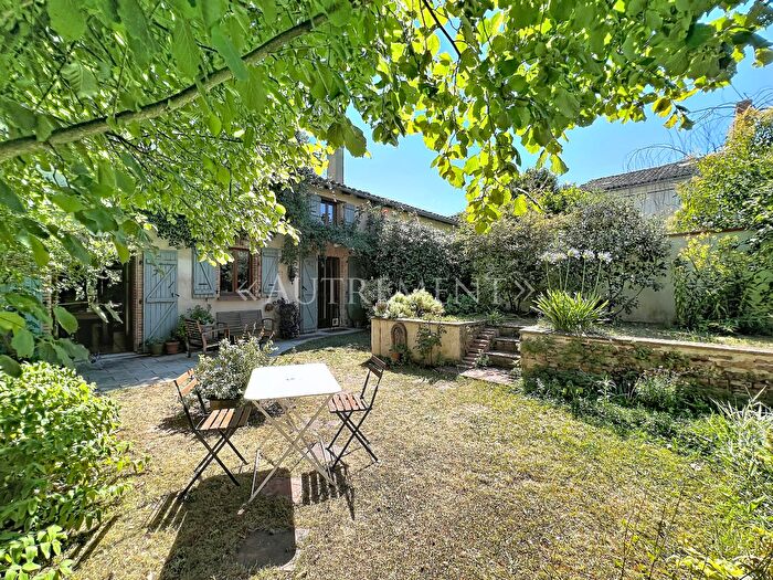 Maison 5 pièces à vendre à Saint-Sulpice-la-Pointe