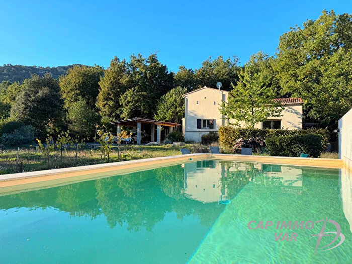 Maison à vendre - Signes - 5 pièces - 4 chambres