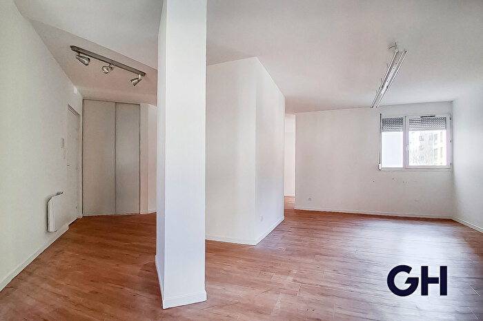 Appartement à vendre - Caluire-et-Cuire, Saint-Clair - 2 pièces - 1 chambre