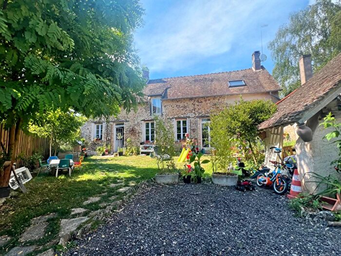 Houdan : Maison 5 pièces à vendre