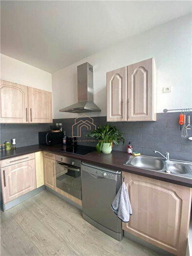 Appartement à louer - Bourges, Centre-ville, Charlet, Lahitolle, Pignoux, Sembat - 2 pièces - 1 chambre