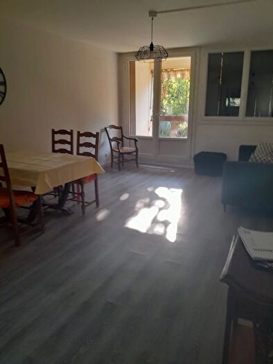 Arles, Trébon : Appartement 3 pièces à louer