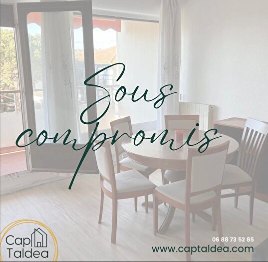 Appartement à vendre - Hendaye, Plage, Sopite, Aguerria, Corniche - 2 pièces - 1 chambre
