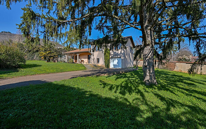 Maison à vendre - Collonges-au-Mont-dOr - 6 pièces - 3 chambres