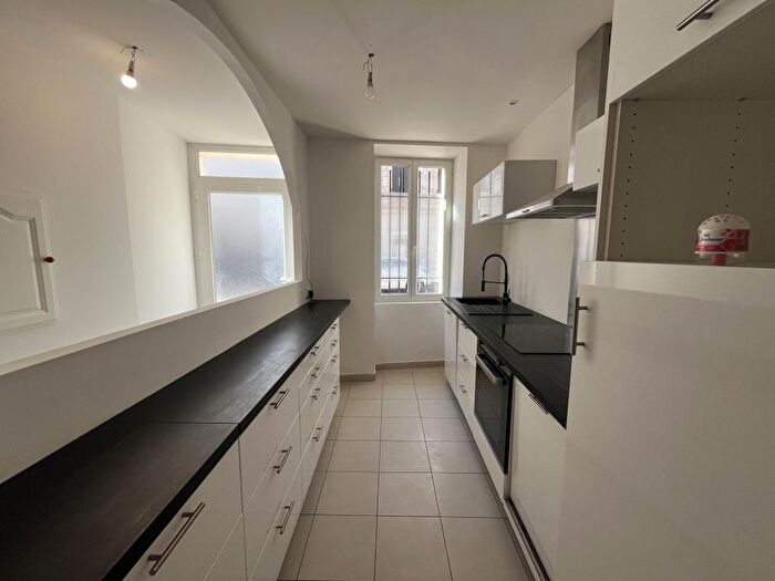 Villeneuve-sur-Lot, Saint-Etienne : Maison 4 pièces à vendre