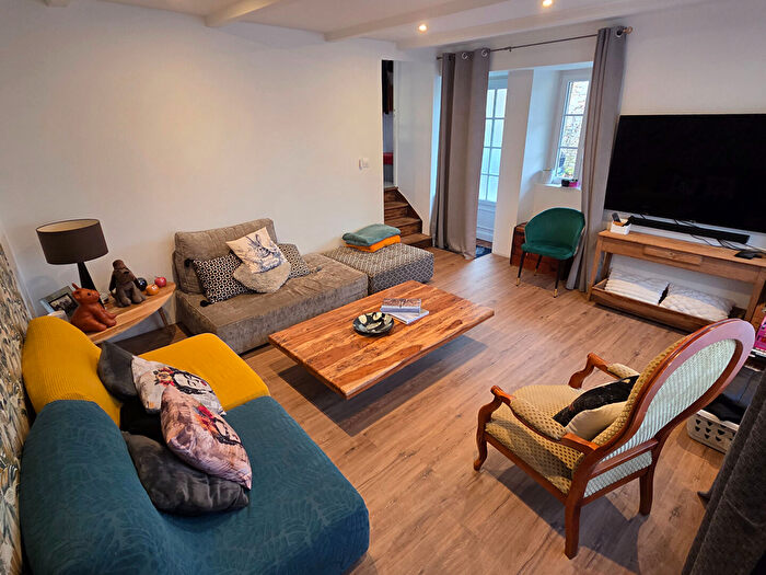 Maison à vendre - Saint-Seine-sur-Vingeanne - 5 pièces - 3 chambres