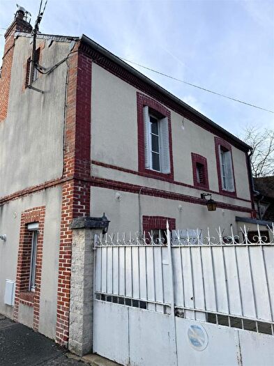 Maison à vendre - LAigle - 5 pièces - 4 chambres