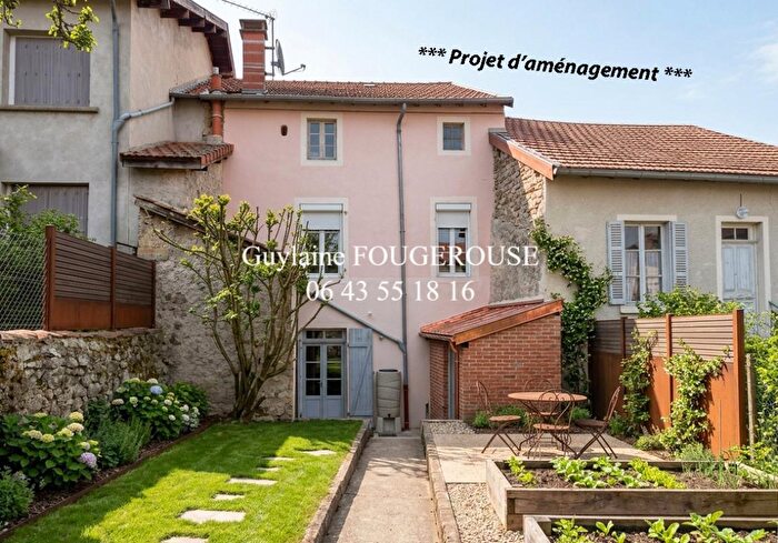Maison 5 pièces à Saint-Anthème, à vendre