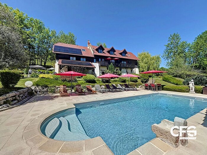 Maison à vendre - Traize - 8 pièces - 6 chambres