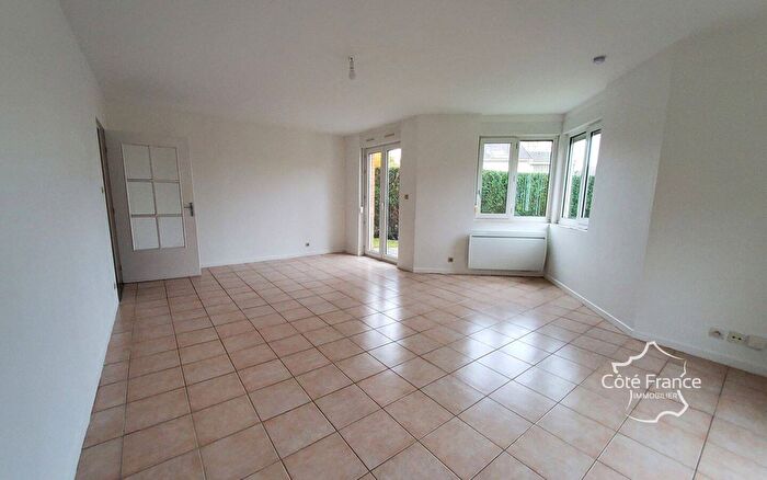 Maison à louer - Vireux-Molhain - 5 pièces - 4 chambres