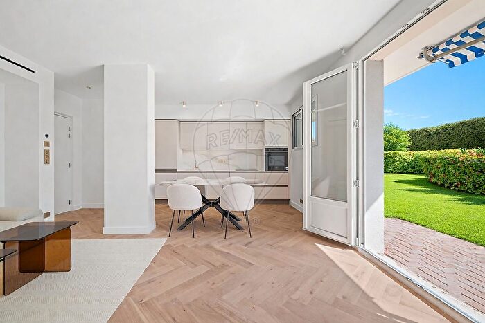 Appartement à vendre - Beaulieu-sur-Mer - 3 pièces - 2 chambres