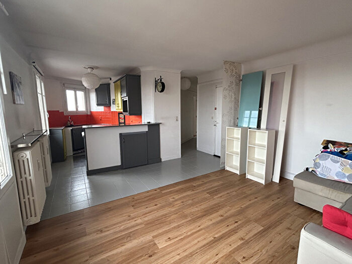 Appartement à vendre - Fontenay-sous-Bois, Parapluies - 3 pièces - 2 chambres