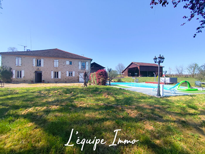 Maison à vendre - Belmont - 15 pièces - 10 chambres