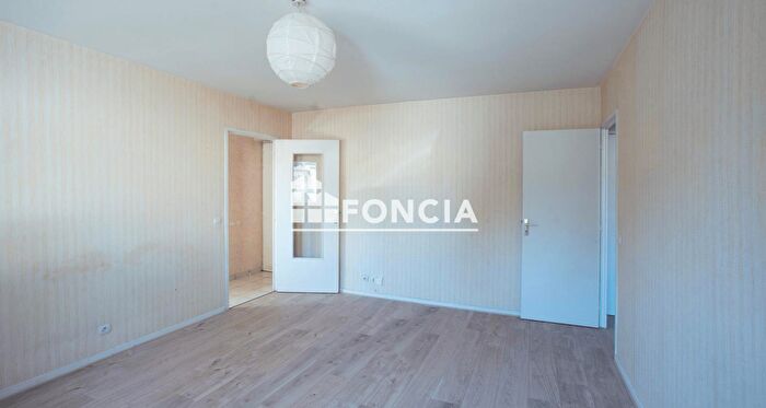 Appartement 2 pièces à vendre à Le Mesnil-Saint-Denis