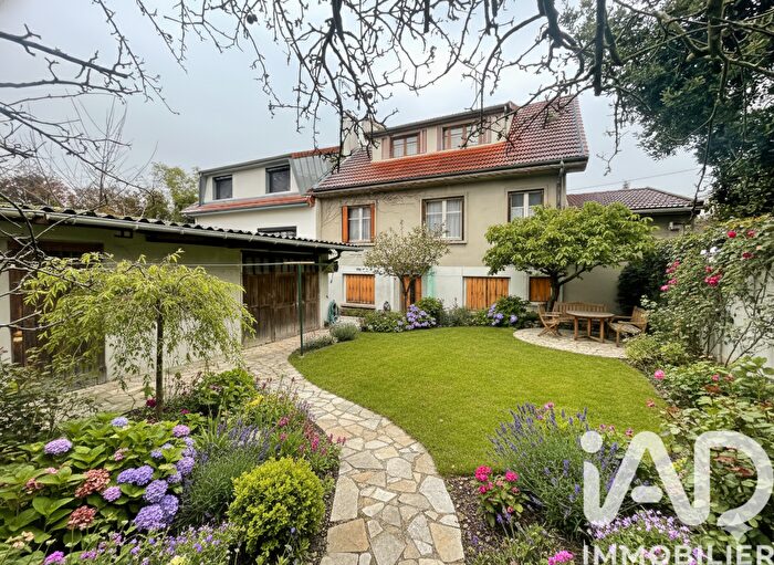 Maison à vendre - Rueil-Malmaison, Mazurieres - 8 pièces - 6 chambres