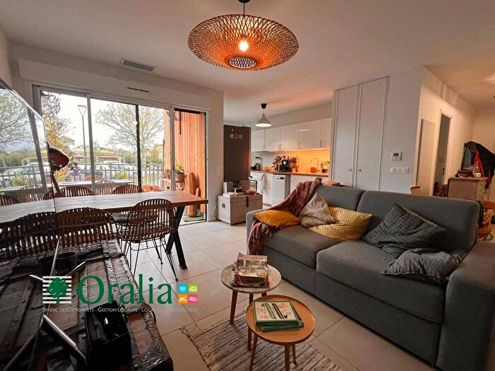 Appartement à louer - La Hume, Gujan-Mestras - 3 pièces - 2 chambres