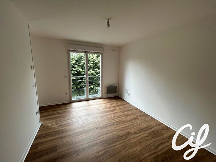 La Roche-sur-Yon, Pyramides, Jean-Yole : Appartement 1 pièce à vendre