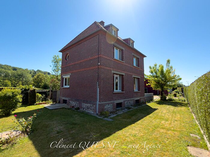 Longueville-sur-Scie : Maison 6 pièces à vendre