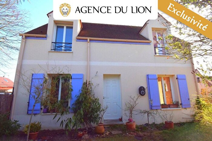 Maison à louer - Abondant - 4 pièces - 3 chambres