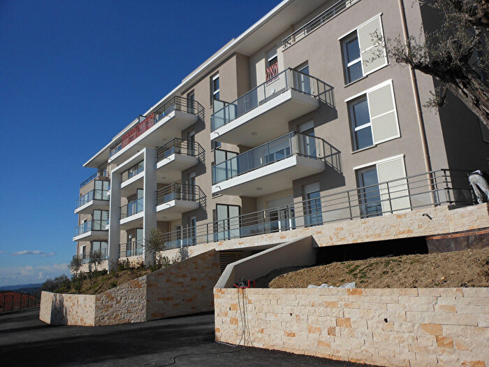 Grasse, Centre-ville Sud : Appartement 3 pièces à louer