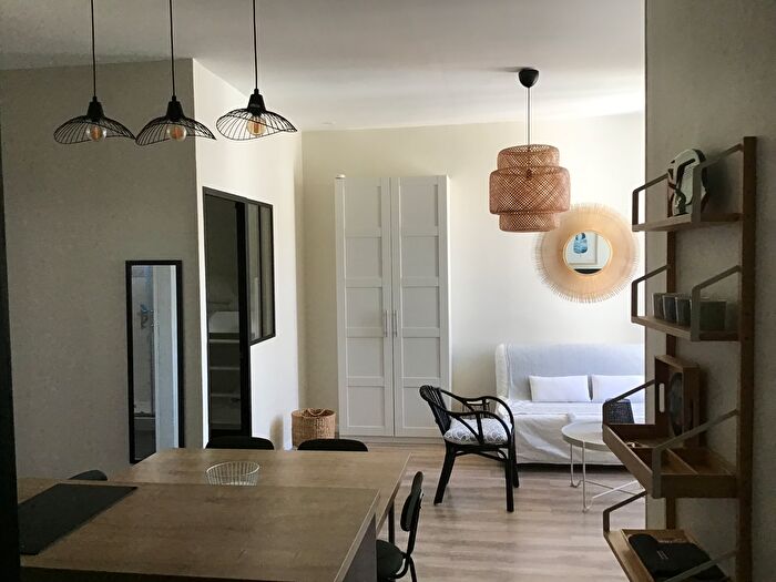 Saint-Georges-de-Didonne, Centre-ville - Appartement 1 pièce à vendre