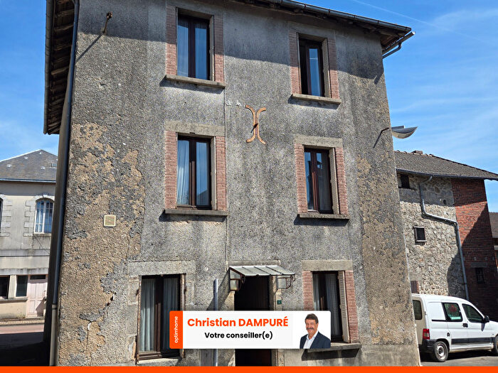 Sauviat-sur-Vige : Maison 10 pièces à vendre