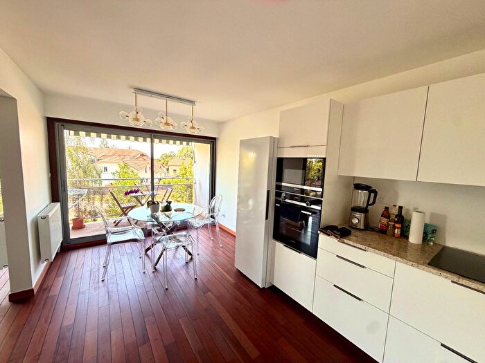 Appartement 4 pièces à louer à Prévessin-Moëns