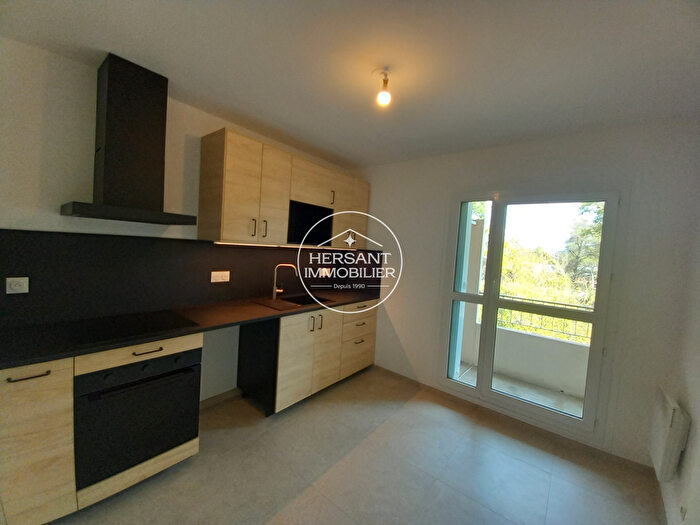 Appartement 3 pièces à Saint-Laurent-Nouan, à louer