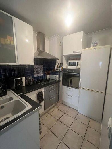 Appartement à louer - Charles Floquet-Jacques Demolin, Le Blanc-Mesnil - 3 pièces - 2 chambres