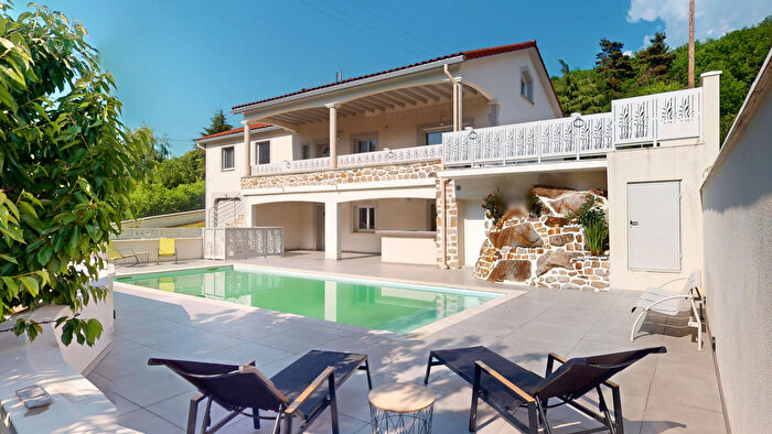 Maison 9 pièces à Le Chambon-Feugerolles, Romière, Bouchet, Nionière, Cotatay, à vendre