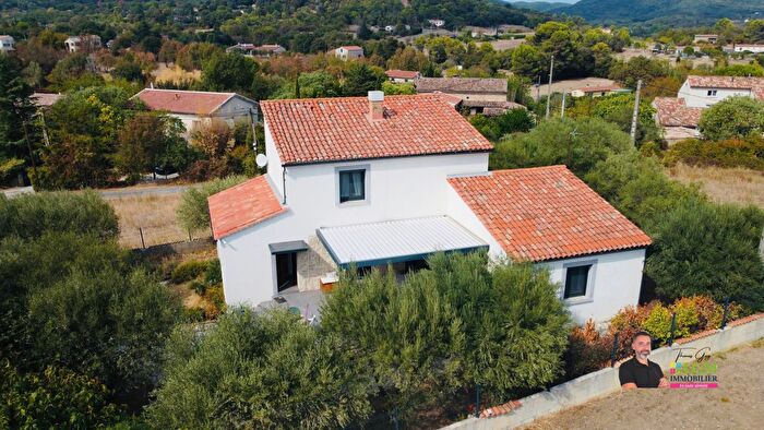 Maison 8 pièces à Saint-Christol-lès-Alès, à vendre
