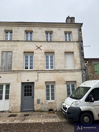 Maison à vendre - Pons - 5 pièces - 3 chambres