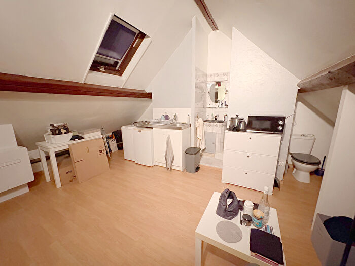 Appartement à louer - Berville - 1 pièce