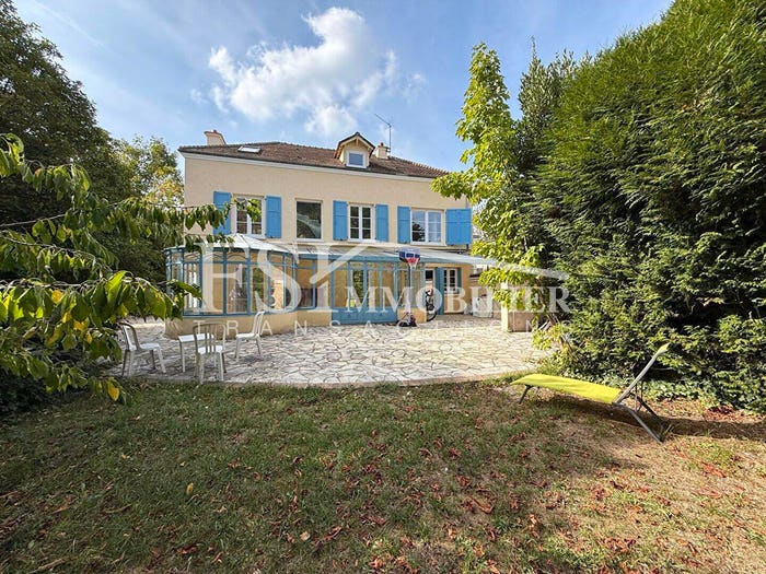 Maison 5 pièces à Saint Prix Village, Saint-Prix, à louer