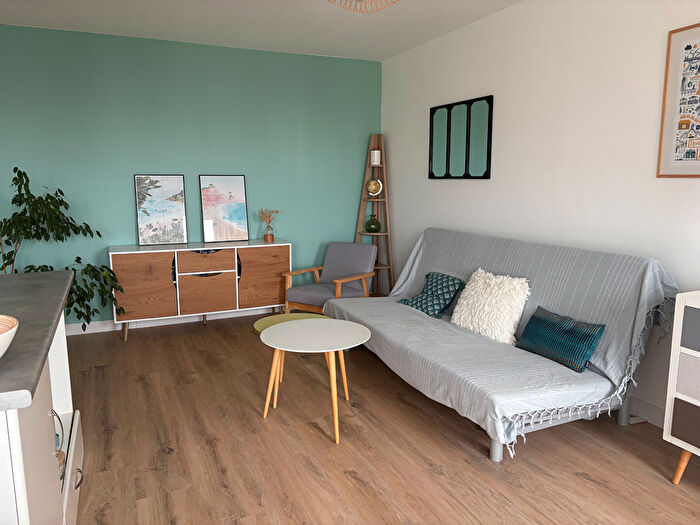 Appartement à louer - Nantes, Eraudière, La Marrière, Rond-point de Paris - 2 pièces - 1 chambre