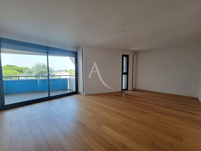 Appartement 5 pièces à vendre à Pau, Centre-ville