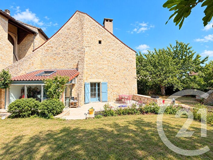 Maison 6 pièces à Gourdon, à vendre