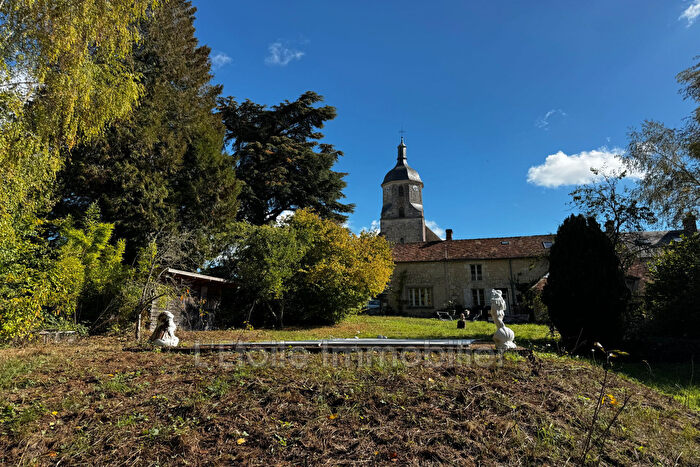 Maison 5 pièces à vendre - La Mesnière